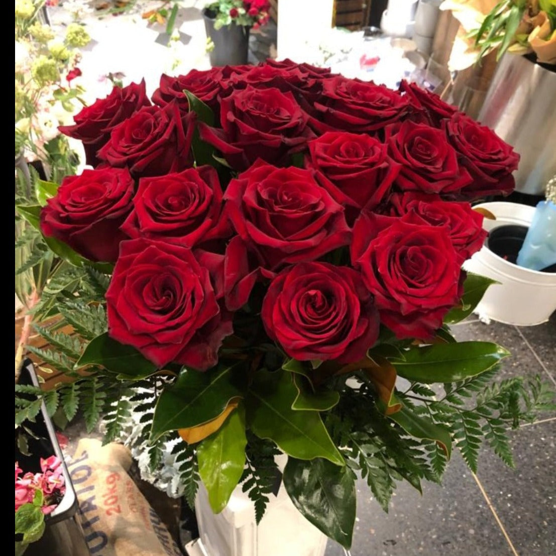 Red Roses Bouquet – Rose Espresso Florist