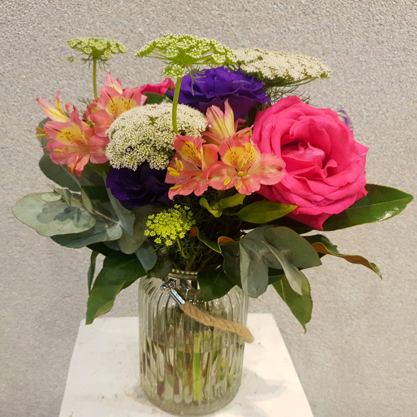Sweetly Love – Rose Espresso Florist
